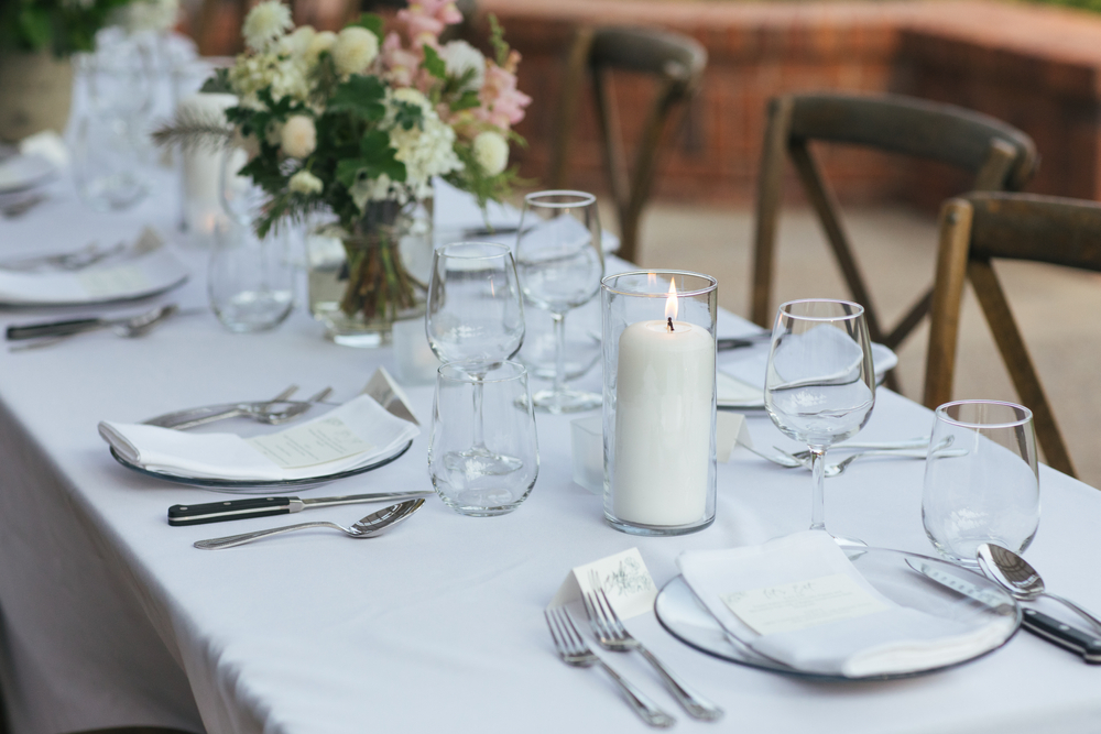 Restaurant Linen - Tablecloths, Napkins, and Towels | Triple D